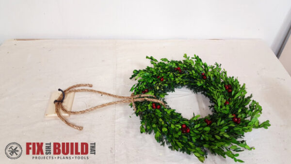DIY Wreath Display Rail | FixThisBuildThat